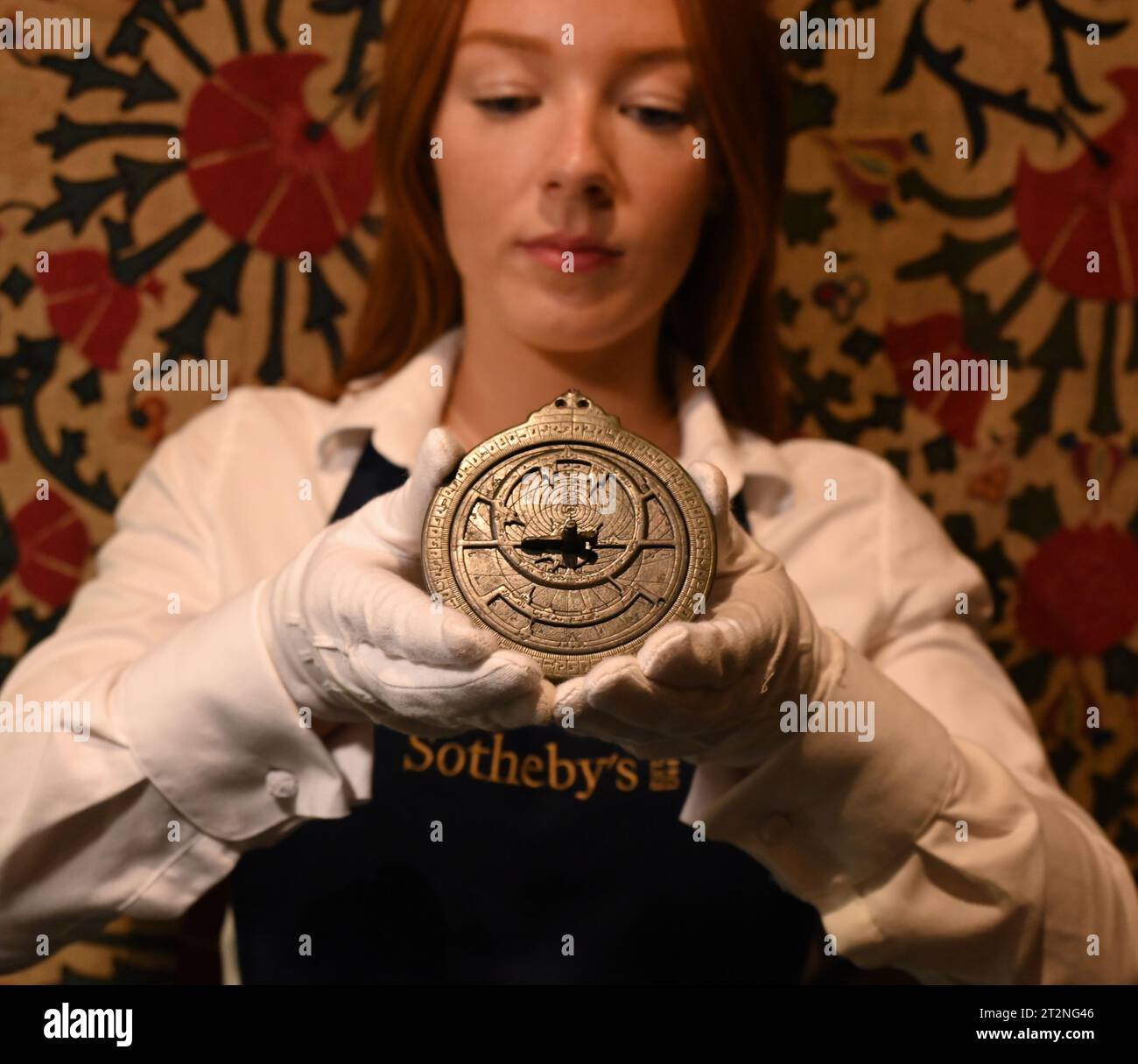 The rarest Astrolabe to appear at auction, circa 900 AD (estimate: £ ...