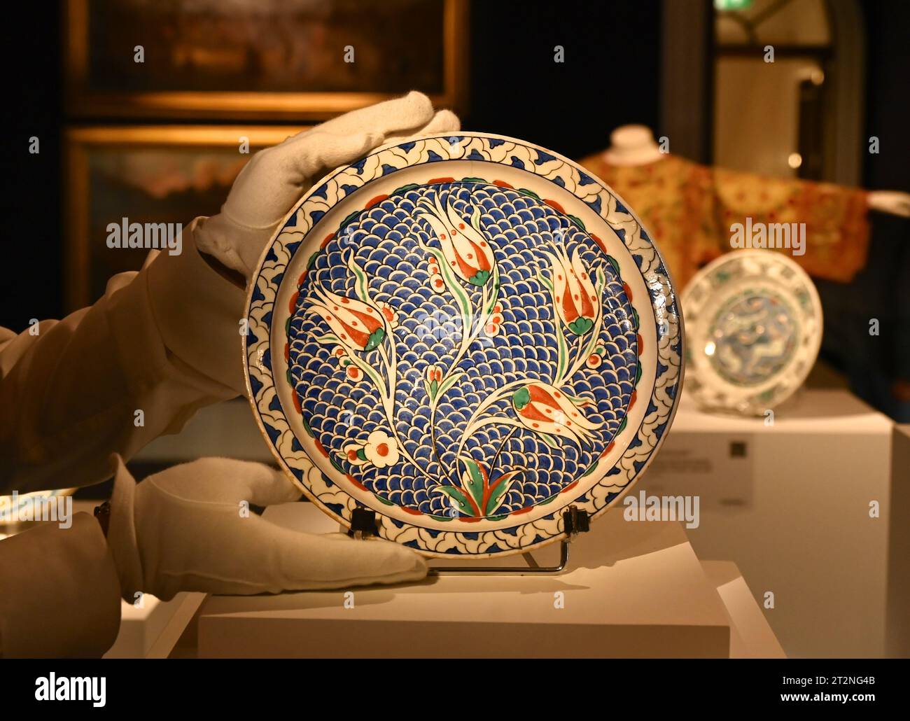 The rarest Astrolabe to appear at auction, circa 900 AD (estimate: £ ...