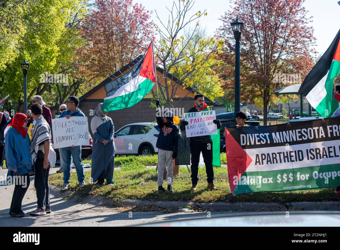 Minneapolis, Minnesota. March for Palestine. Thousands of people ralliy ...