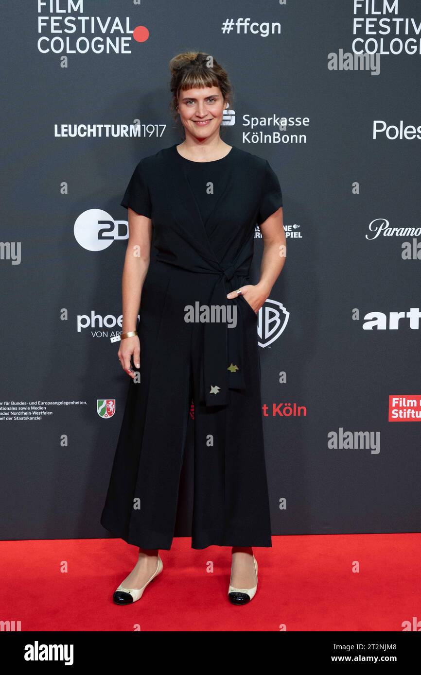 Morgane FERRU, Schauspielerin, Portraet, Porträt, Portrait ...