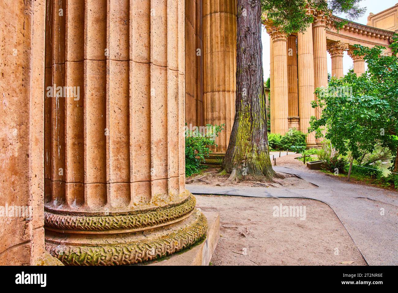 Trail through Roman styled colonnade architecture at Palace of Fine ...