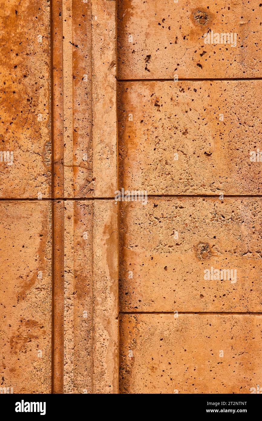 Indented bricks hi-res stock photography and images - Alamy