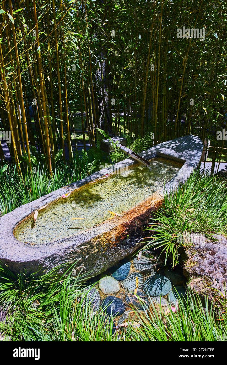 Shishi odoshi hi-res stock photography and images - Alamy