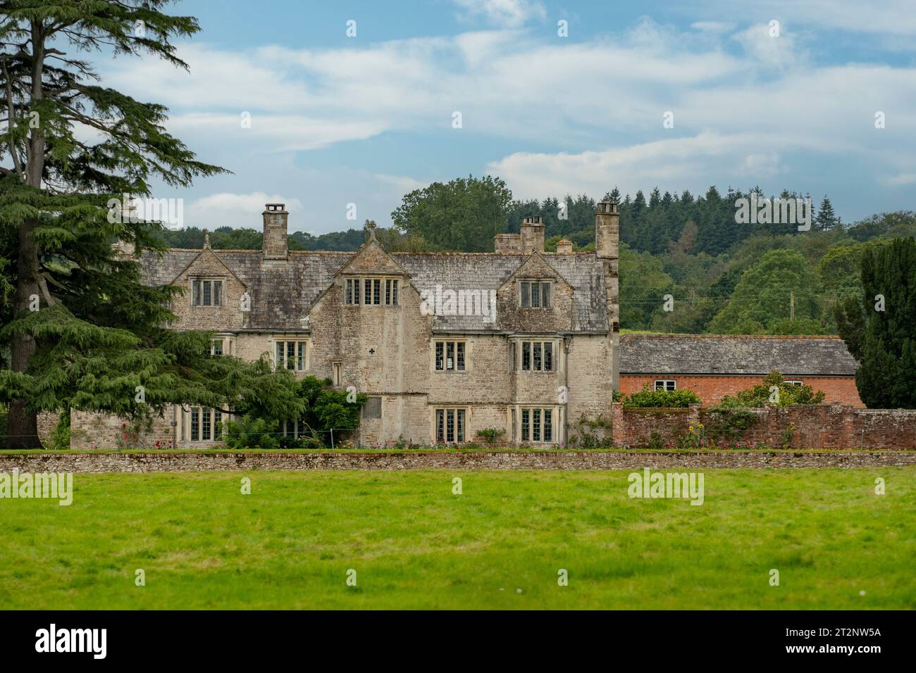 House mary hi-res stock photography and images - Alamy
