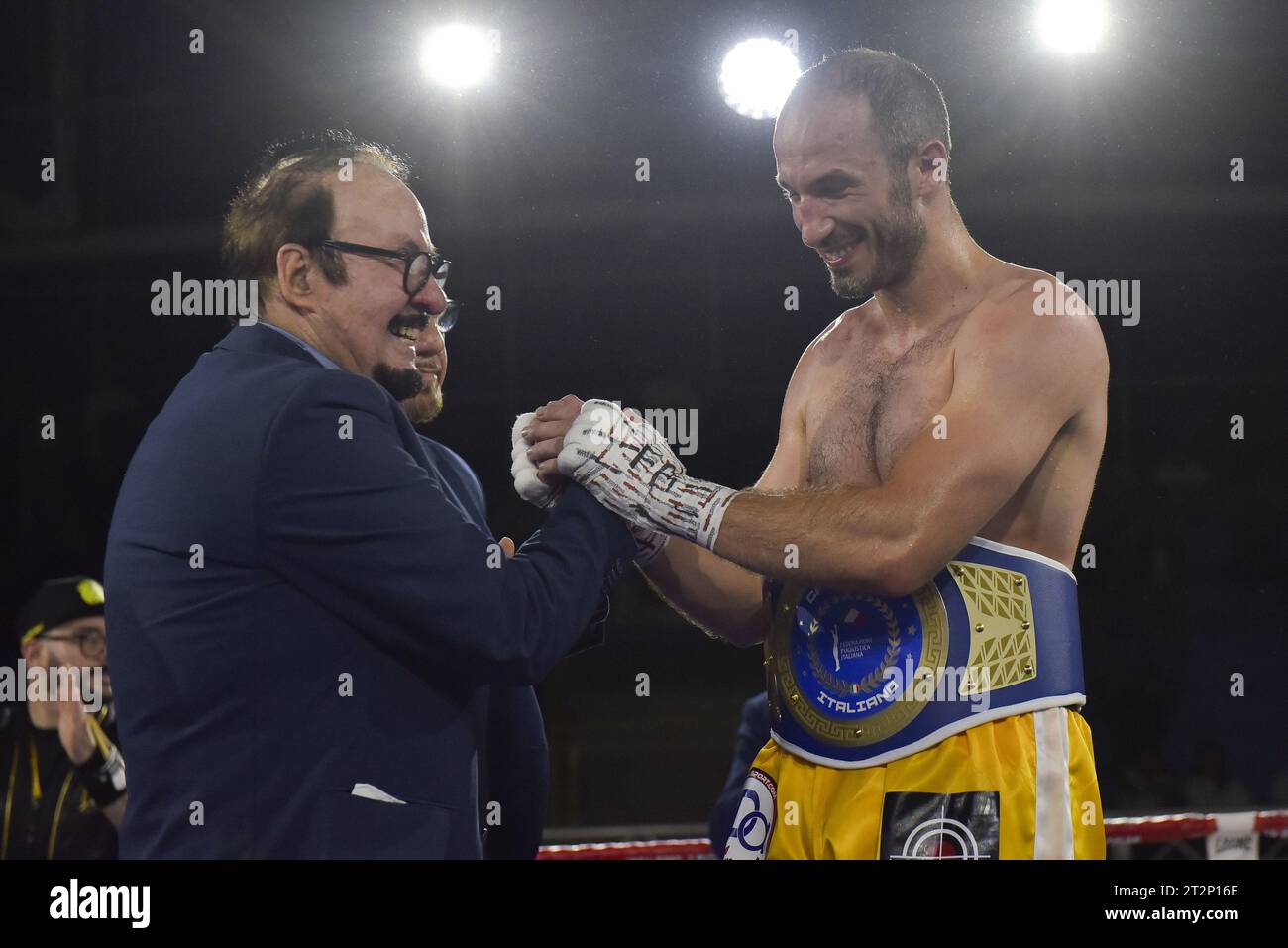 Heavyweight championship belt hi-res stock photography and images - Alamy