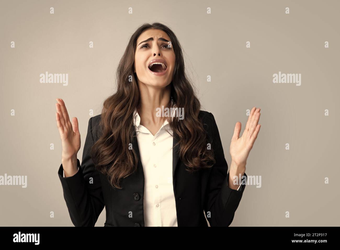 Screaming hate rage woman face. Emotional angry woman screaming on ...