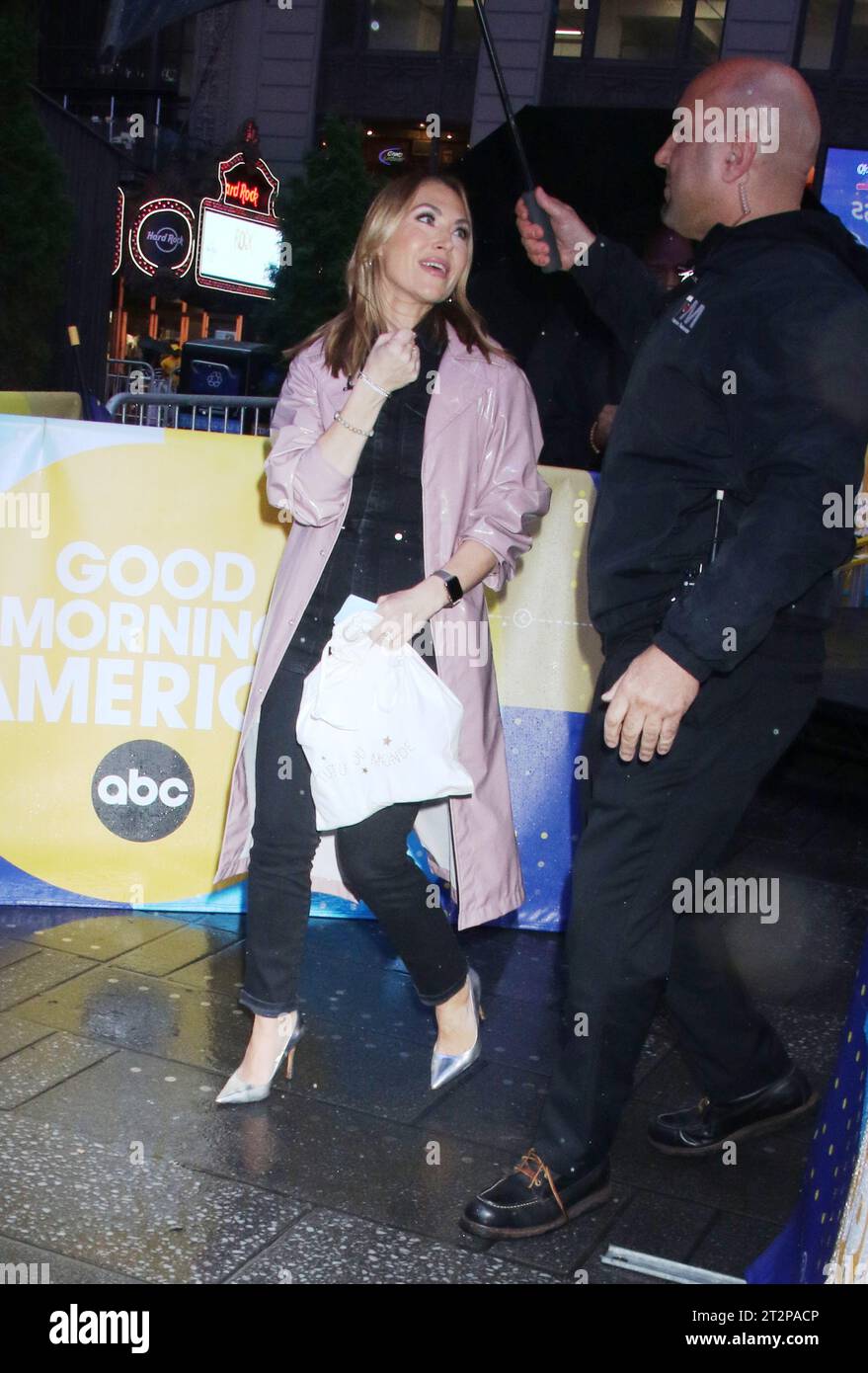 New York, NY, USA. 20th Oct, 2023. Lori Bergamotto on Good Morning America to preview Gift the ...