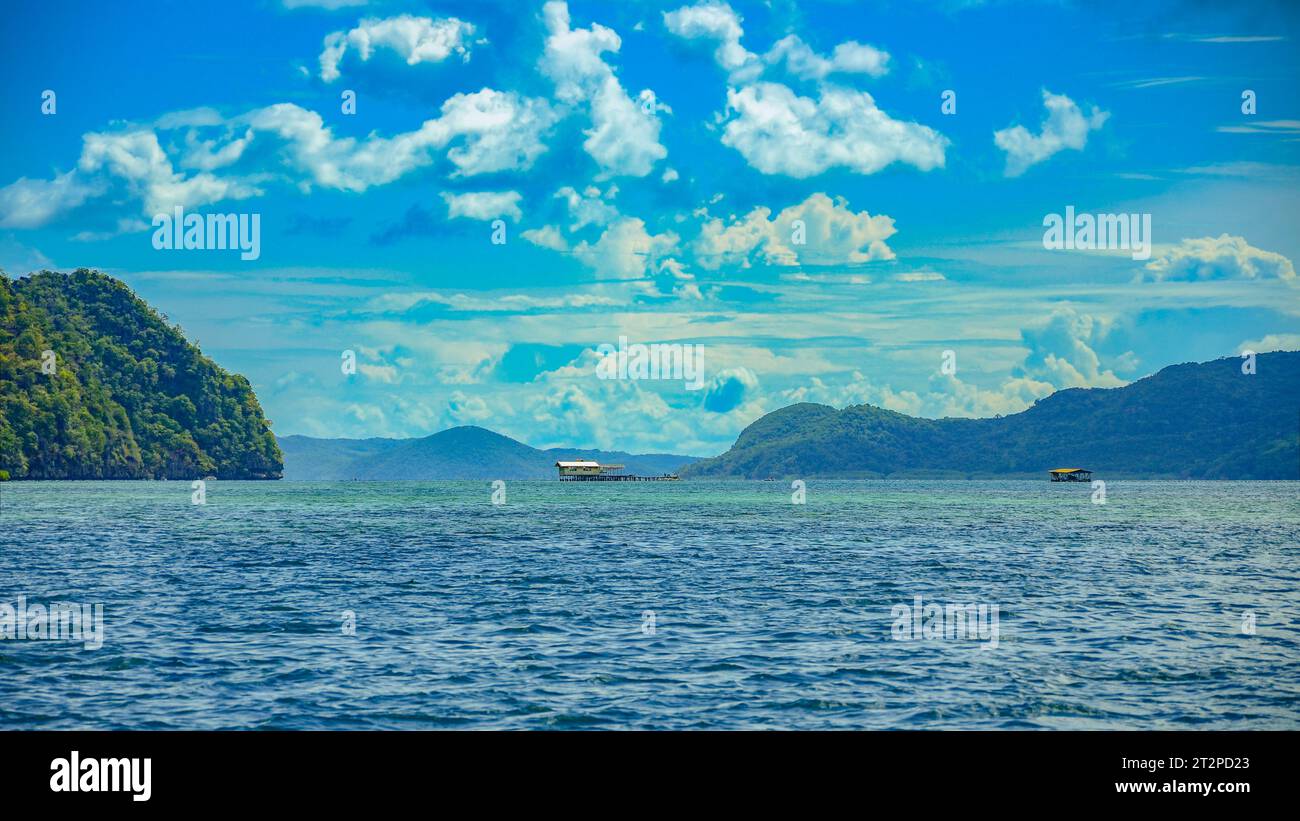 Pearl Growing Farm in Coron Bay near Sangat Island, Philippines Stock ...