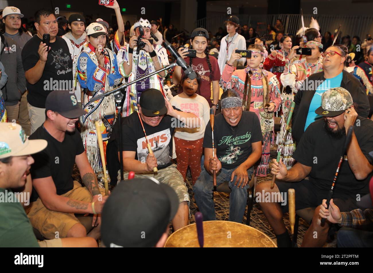Milwaukee. 20th Oct, 2023. The 2023 Hunting Moon Pow Wow Grand Entry ...