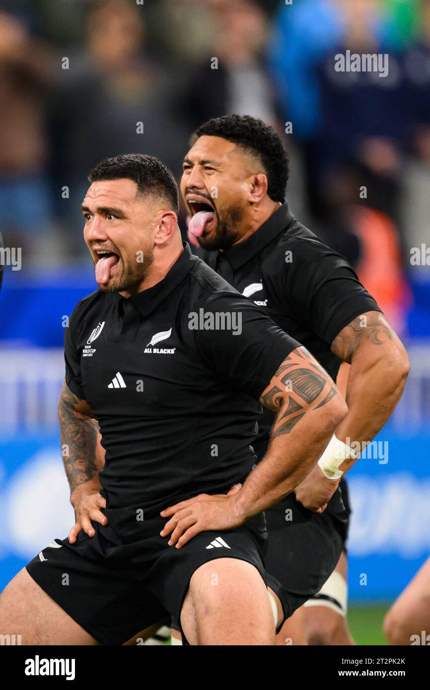 Saint Denis, France. 20th Oct, 2023. New Zealand players perform the ...