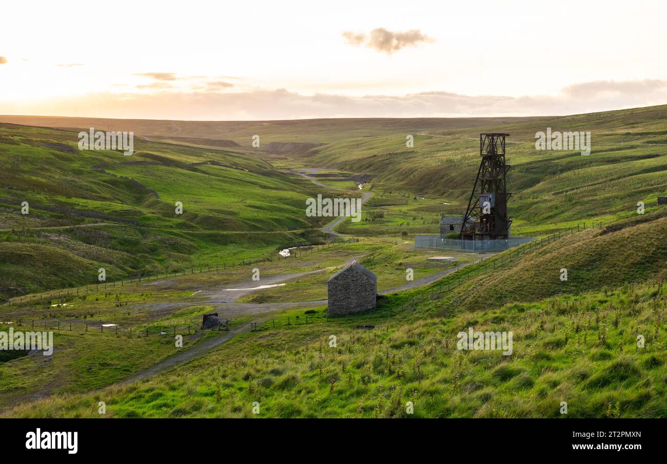 looking out over an abandoned mine (Groverake Mine) in the North ...