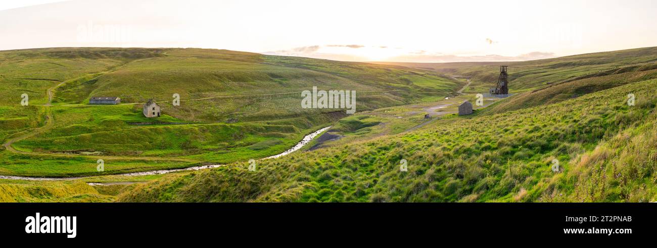looking out over an abandoned mine (Groverake Mine) in the North ...