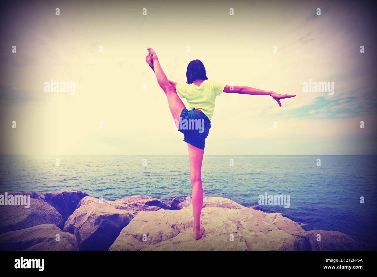 Long legs leggy hi-res stock photography and images - Alamy