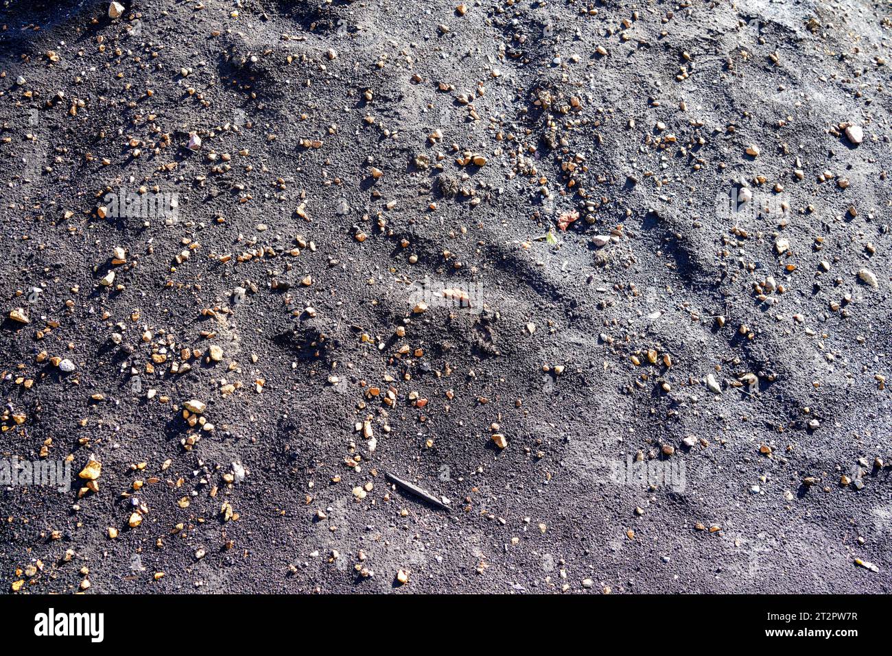 Soil from the quarry as a waste product and for versatile use in the ...