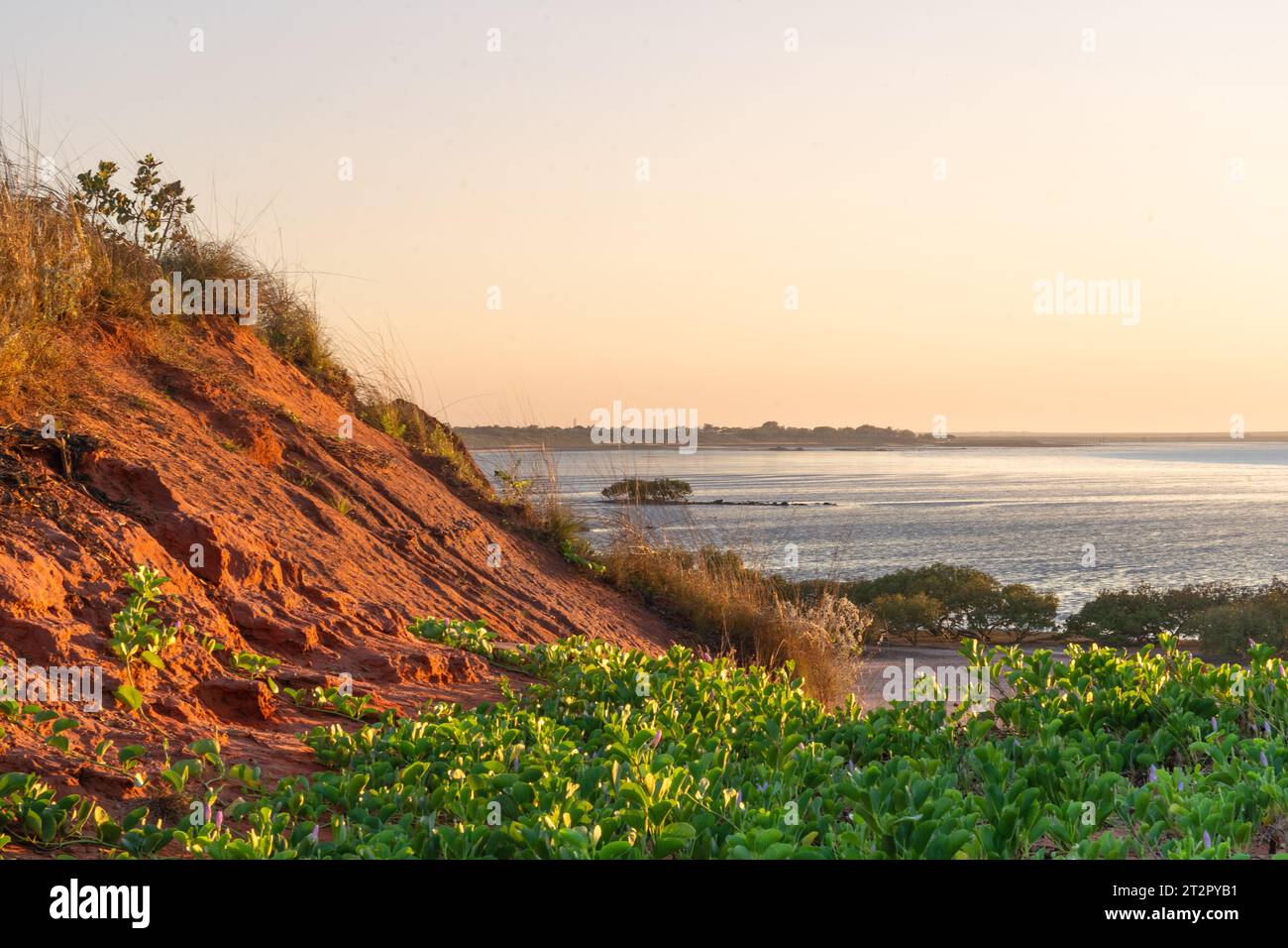 A scenic view of Simpson beach in Broome, Australia Stock Photo - Alamy