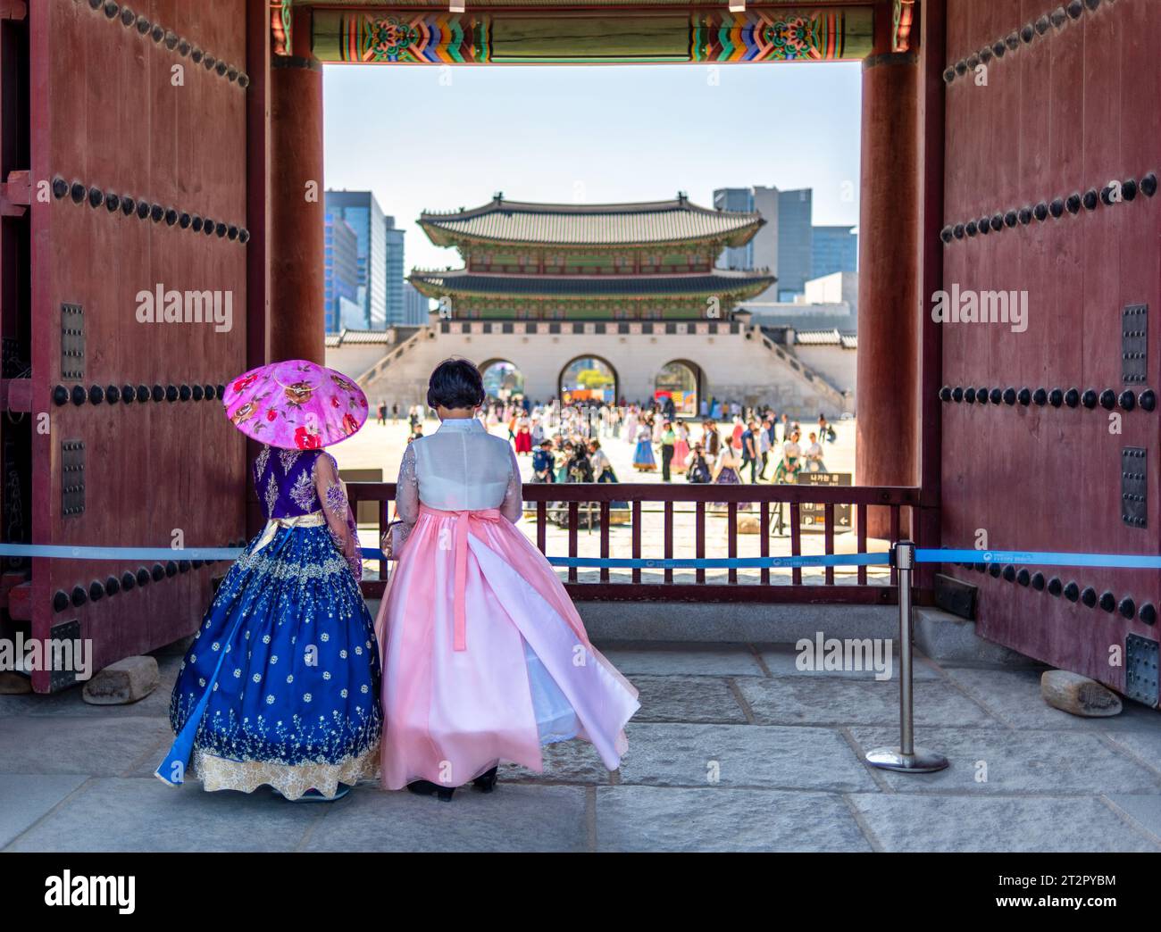 Gyeongbok palace in Seoul, South Korea Stock Photo - Alamy
