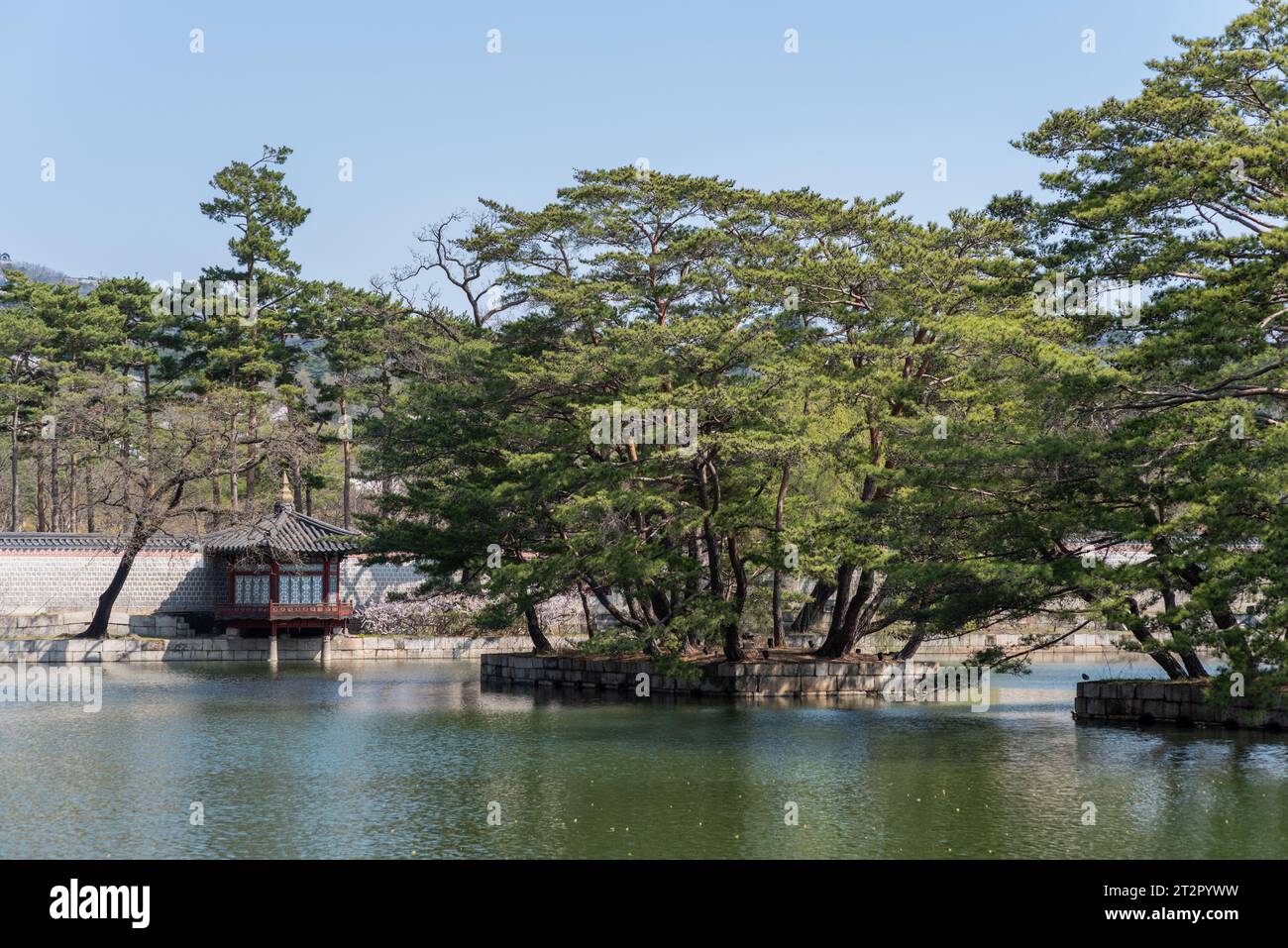 Gyeongbok palace in Seoul, South Korea Stock Photo - Alamy