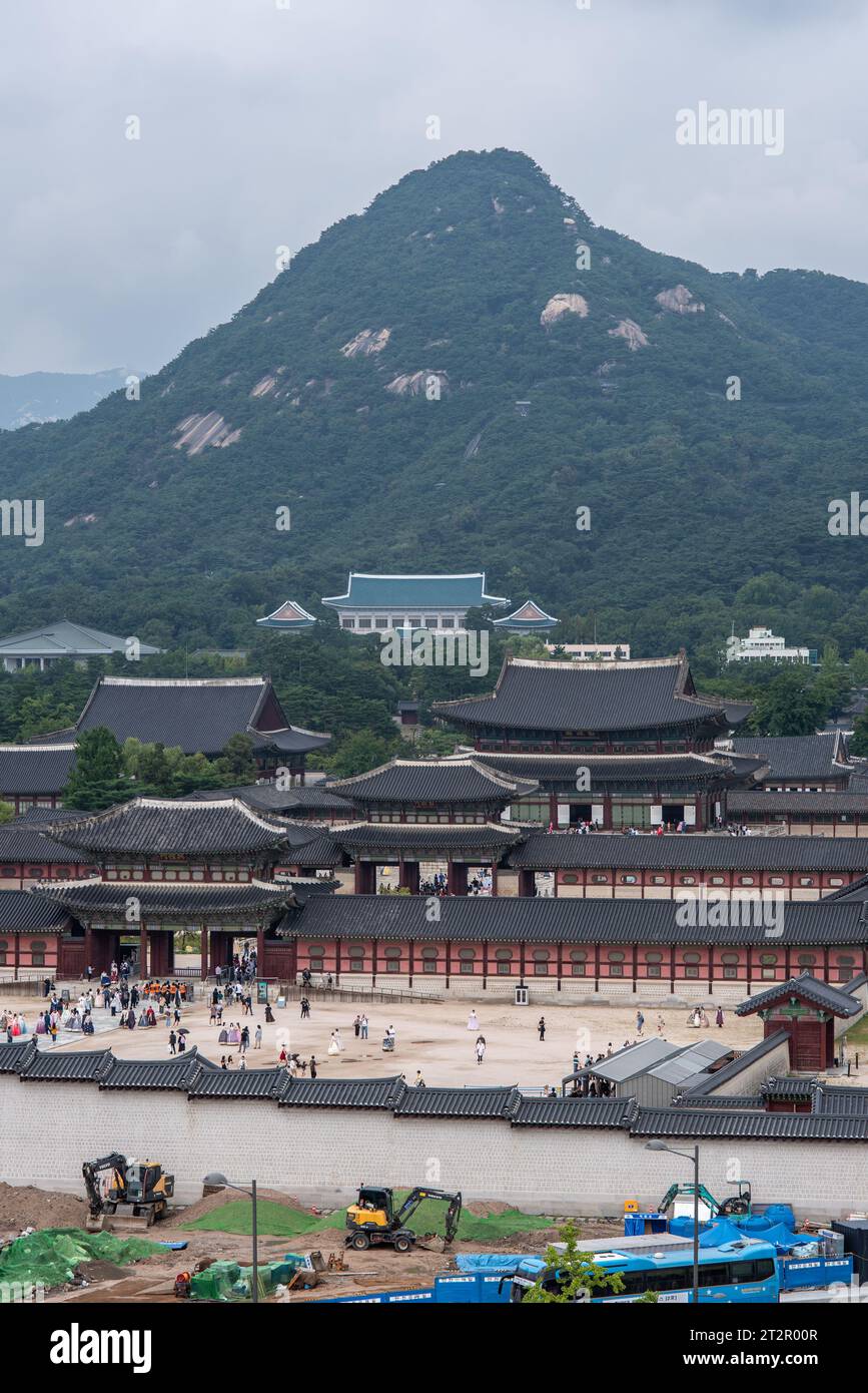 Gyeongbok palace in Seoul, South Korea Stock Photo - Alamy