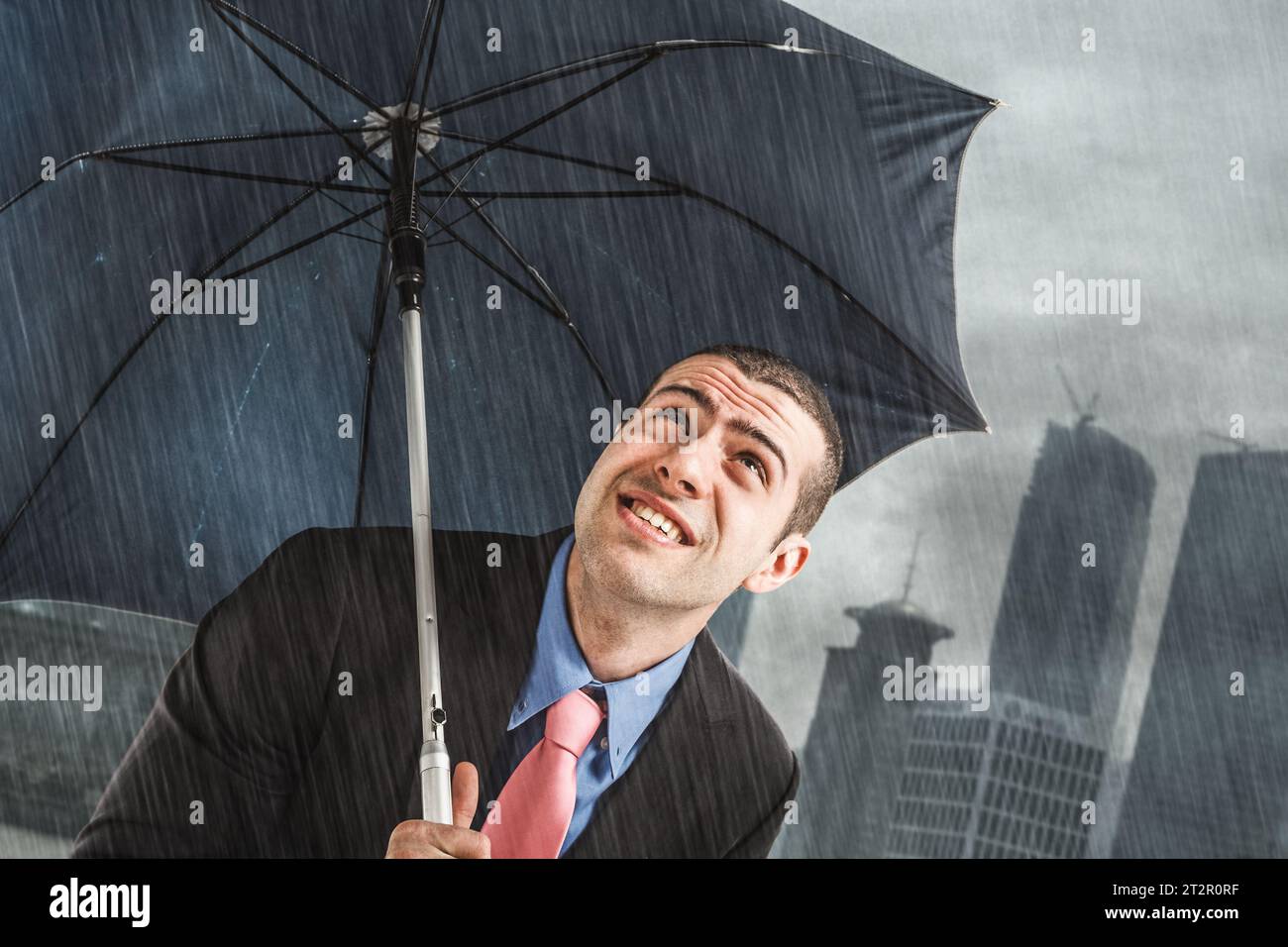 Heavy rain broke hi-res stock photography and images - Alamy