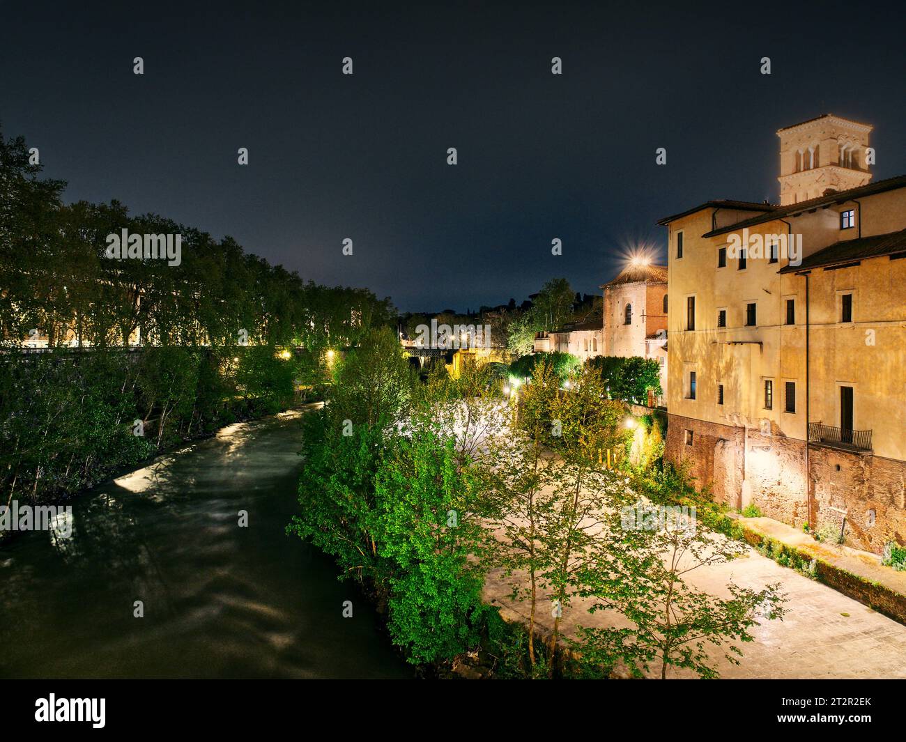 Night side view of Tiber island in Rome, Italy Stock Photo - Alamy
