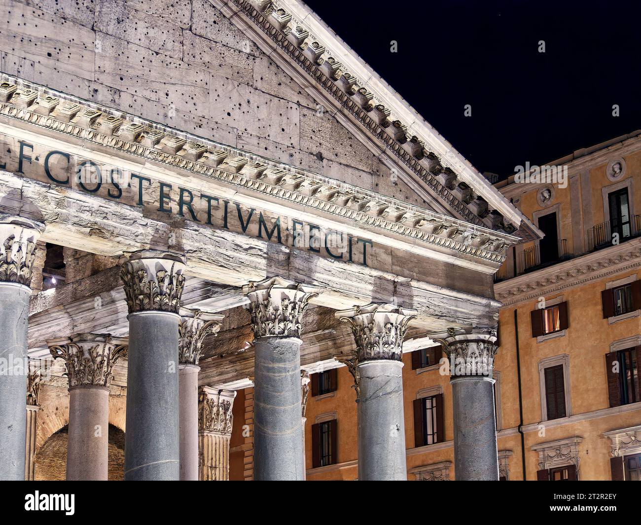 Close up skyline rome vertical hi-res stock photography and images - Alamy