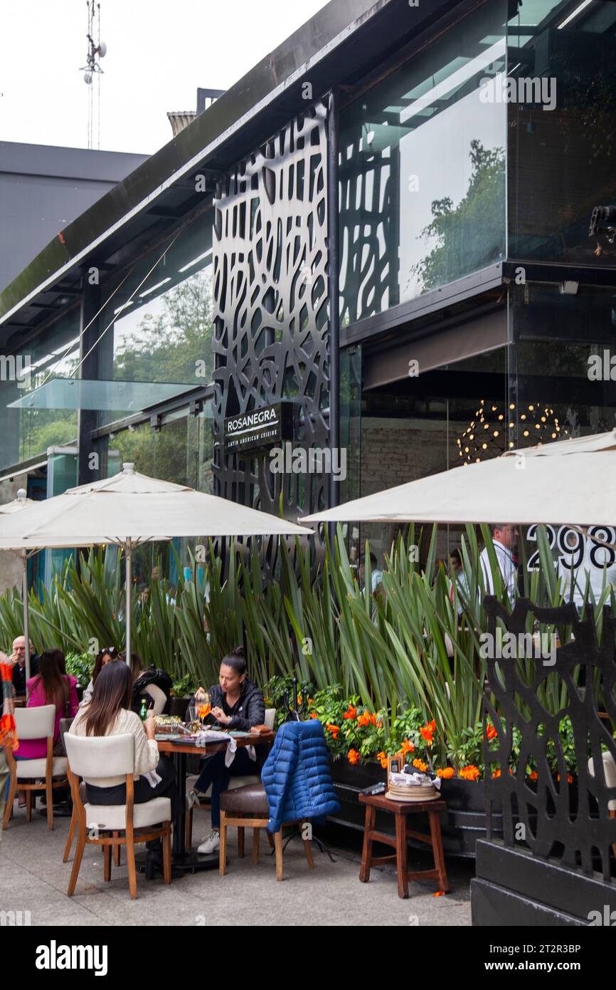 Rosanegra Restaurant on Avenida Presidente Masaryk in Polanco ...