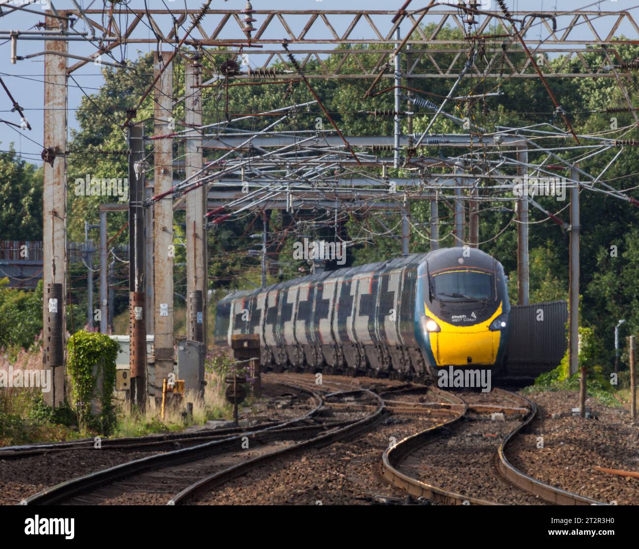 Avanti West coast class 390 Alstom Pendolino train seen through the ...