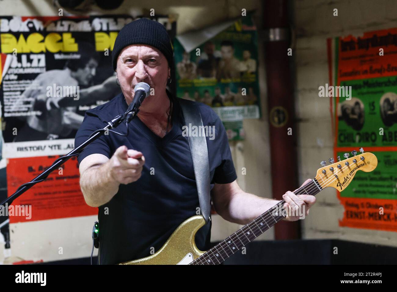 Zur Ritze: Carlo von Tiedemann, 80. Geburtstag, Hamburg, 20.10.2023 Sänger Wayne Morris Hamburg ...