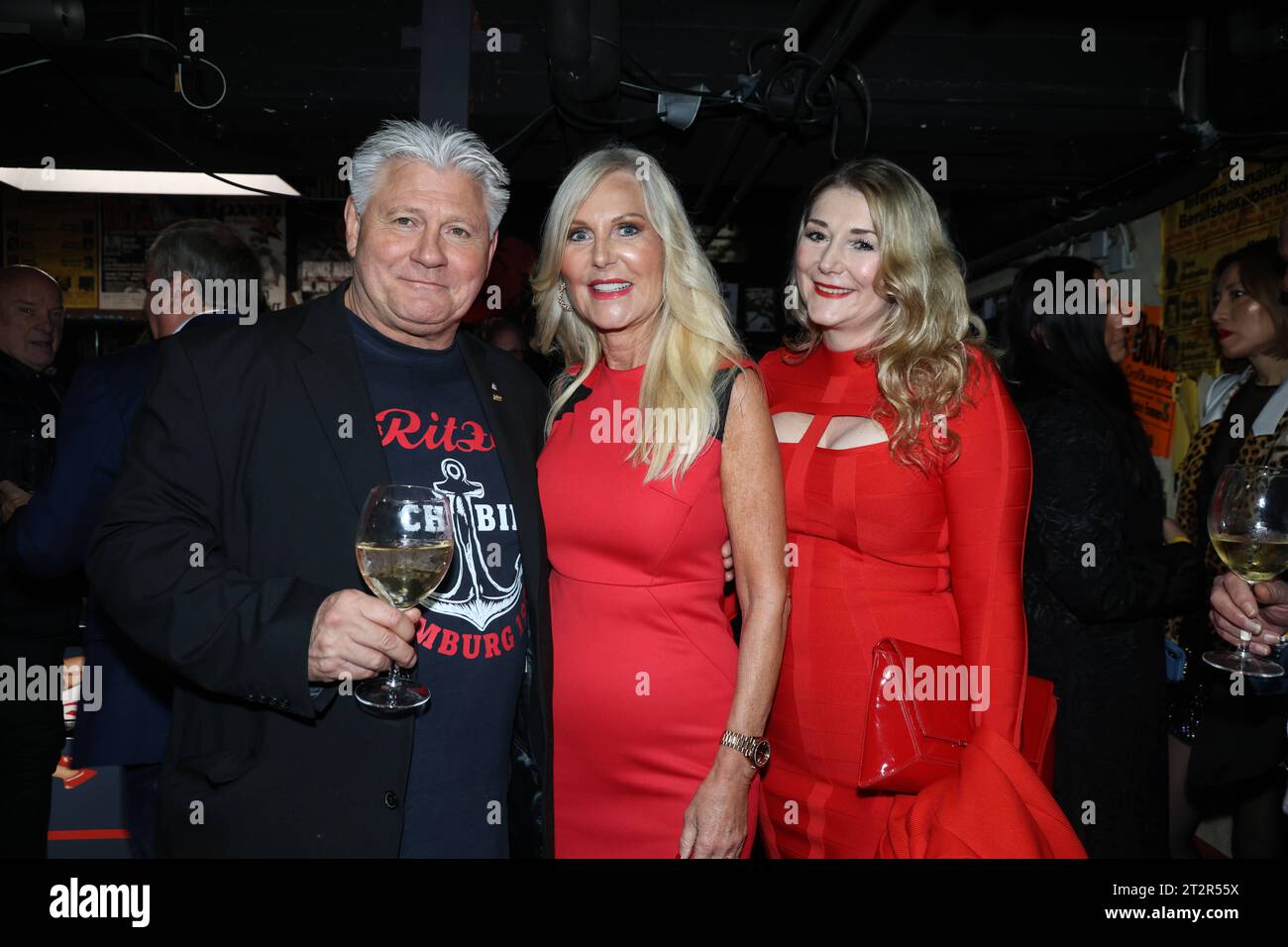 Zur Ritze: Carlo von Tiedemann, 80. Geburtstag, Hamburg, 20.10.2023 v.l ...