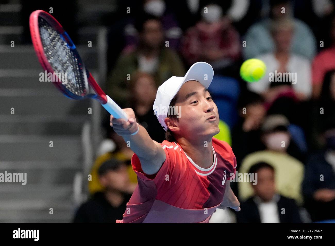 Shintaro Mochizuki of Japan makes a return to Aslan Karatsev during ...