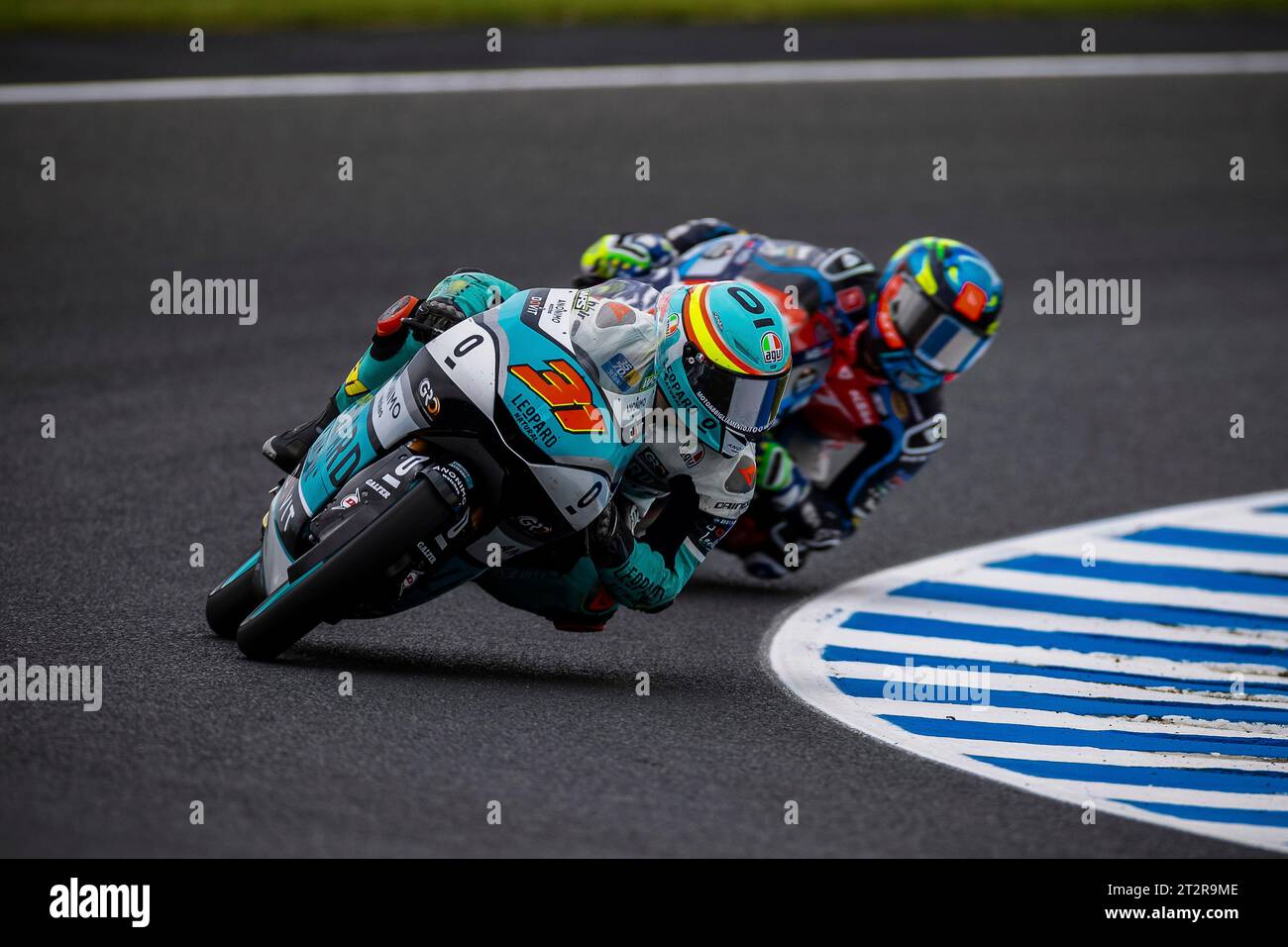 MELBOURNE, AUSTRALIA - OCTOBER 21: FERNANDEZ Adrian (AFer) of SPA on ...