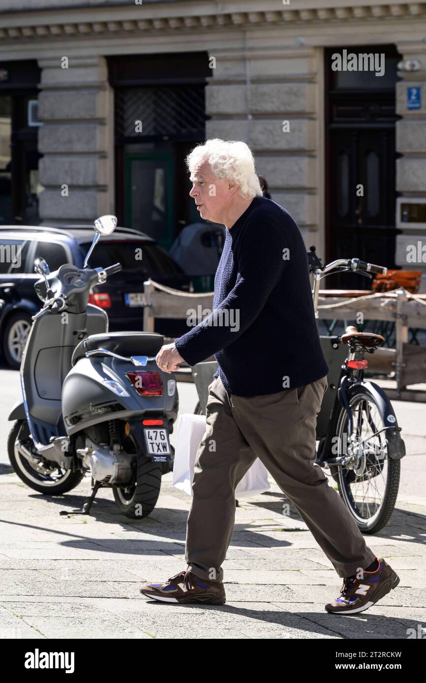 Sir Simon Rattle Dirigent in München am 25.09.2023 *** Sir Simon Rattle ...