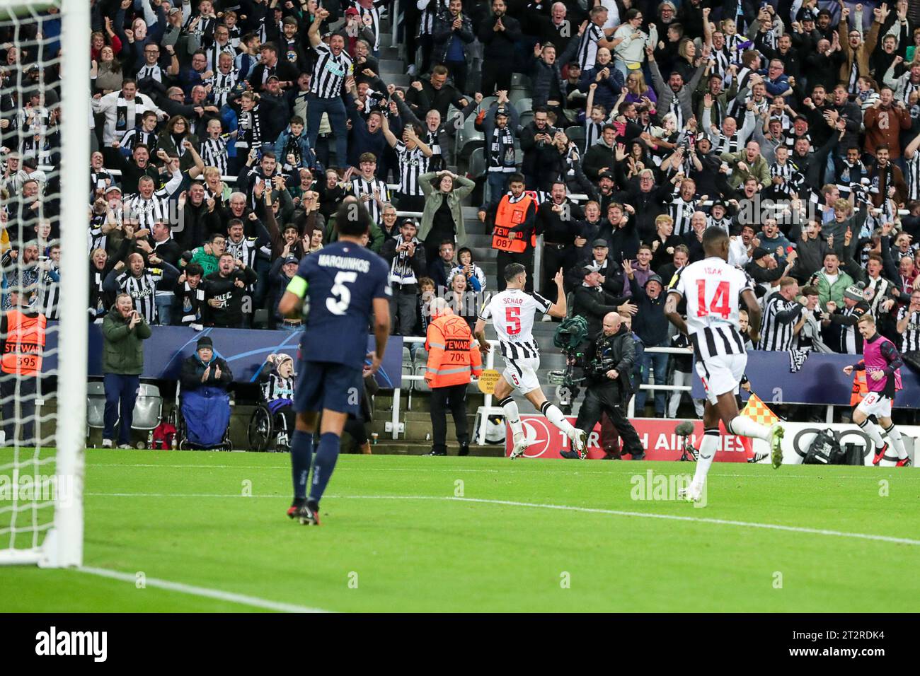 Fabian Schar of Newcastle Celebrates scoring 4-1 - Newcastle United v ...