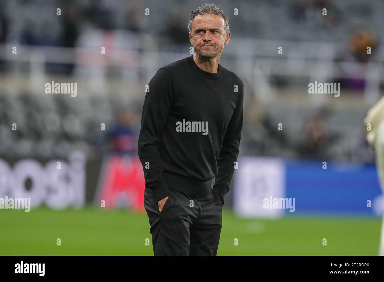 Manager of Paris Saint-Germain, Luis Enrique - Newcastle United v Paris ...