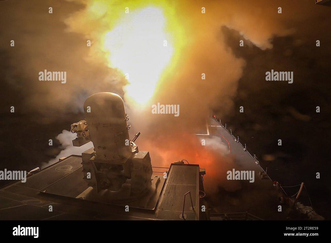 Uss carney ddg 64 hi-res stock photography and images - Alamy