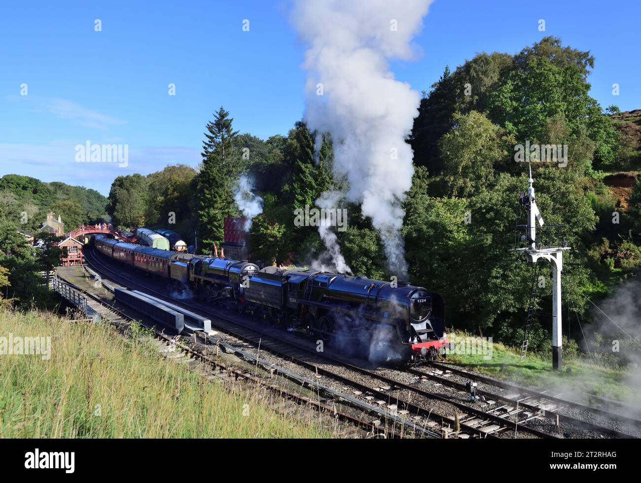 BR Standard Class 9F's Nos 92214 and 92134 double-heading at Goathland ...