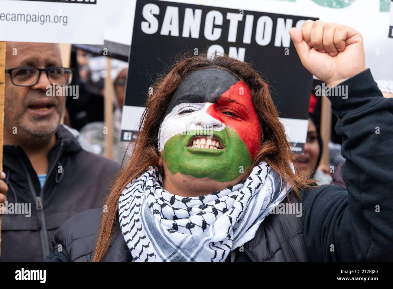Park Lane, London, UK. 21st Oct, 2023. A protest is taking place ...