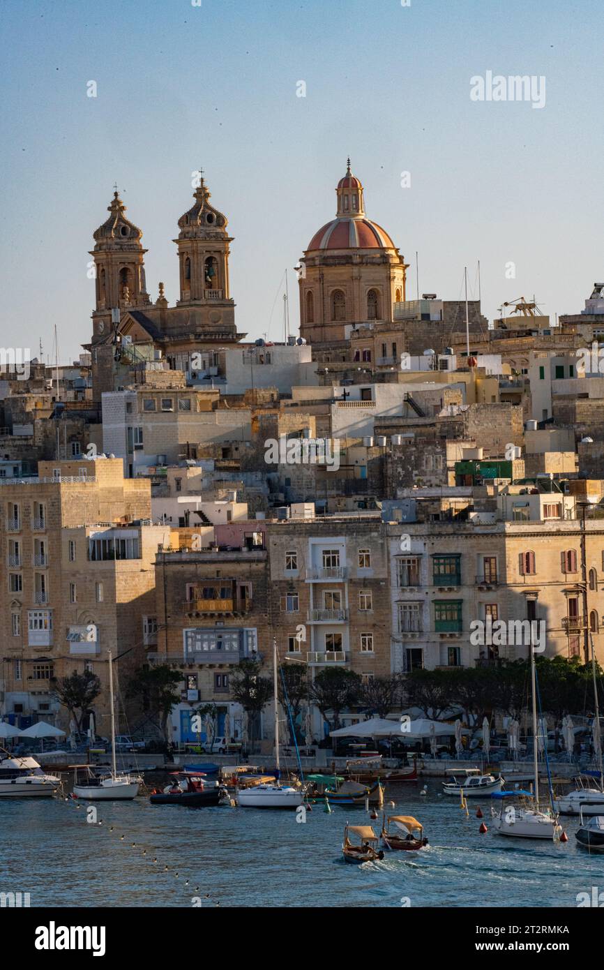The Maltese Dghajsa (similar to a gondola) transports passengers from ...