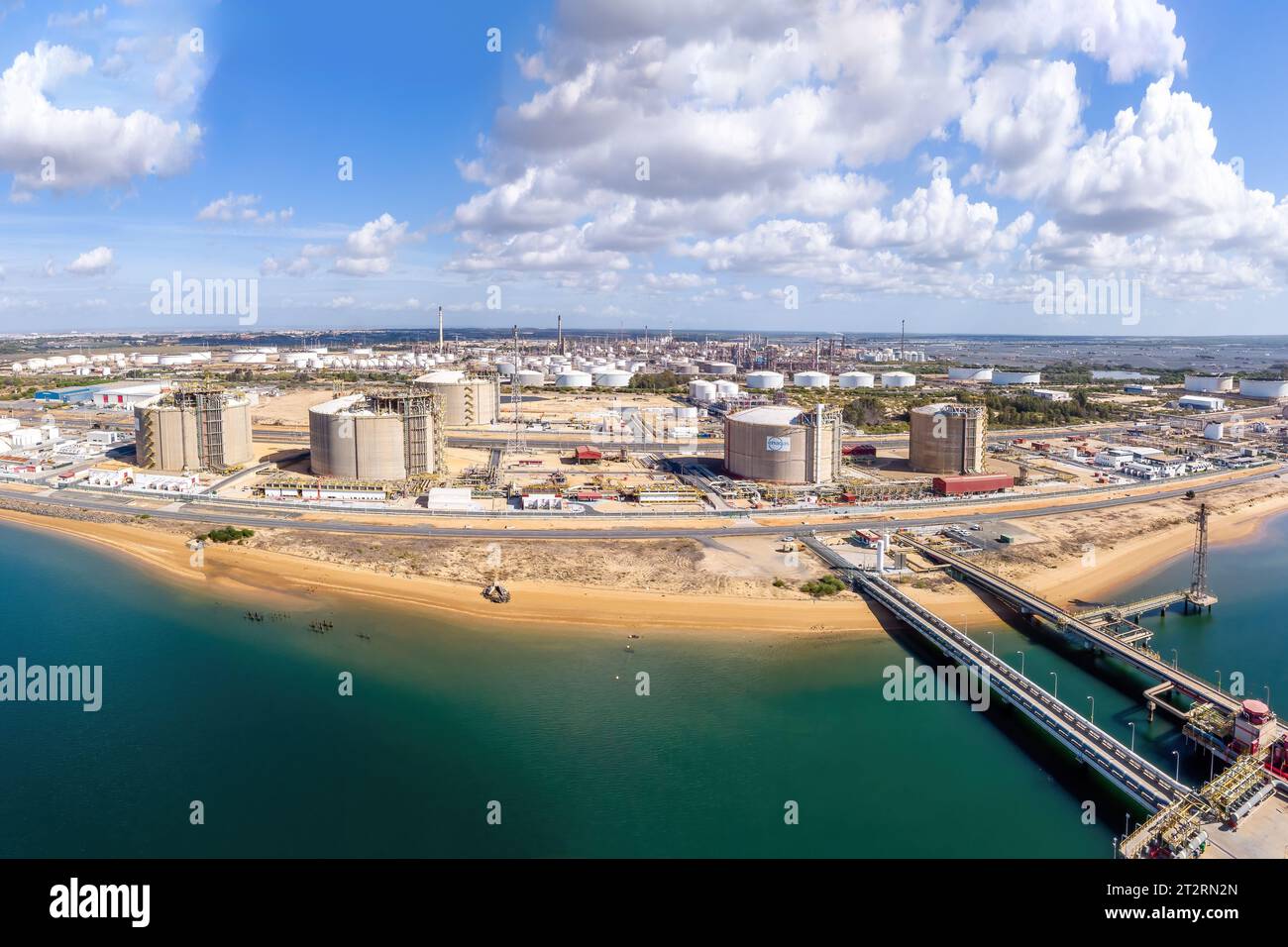 Lpg plant spain hi-res stock photography and images - Alamy