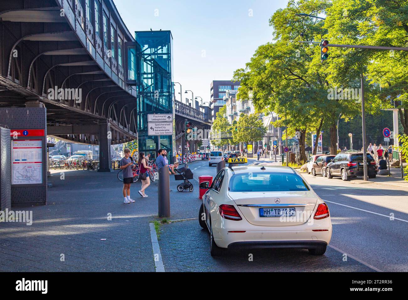Passenger train port station hi-res stock photography and images - Alamy