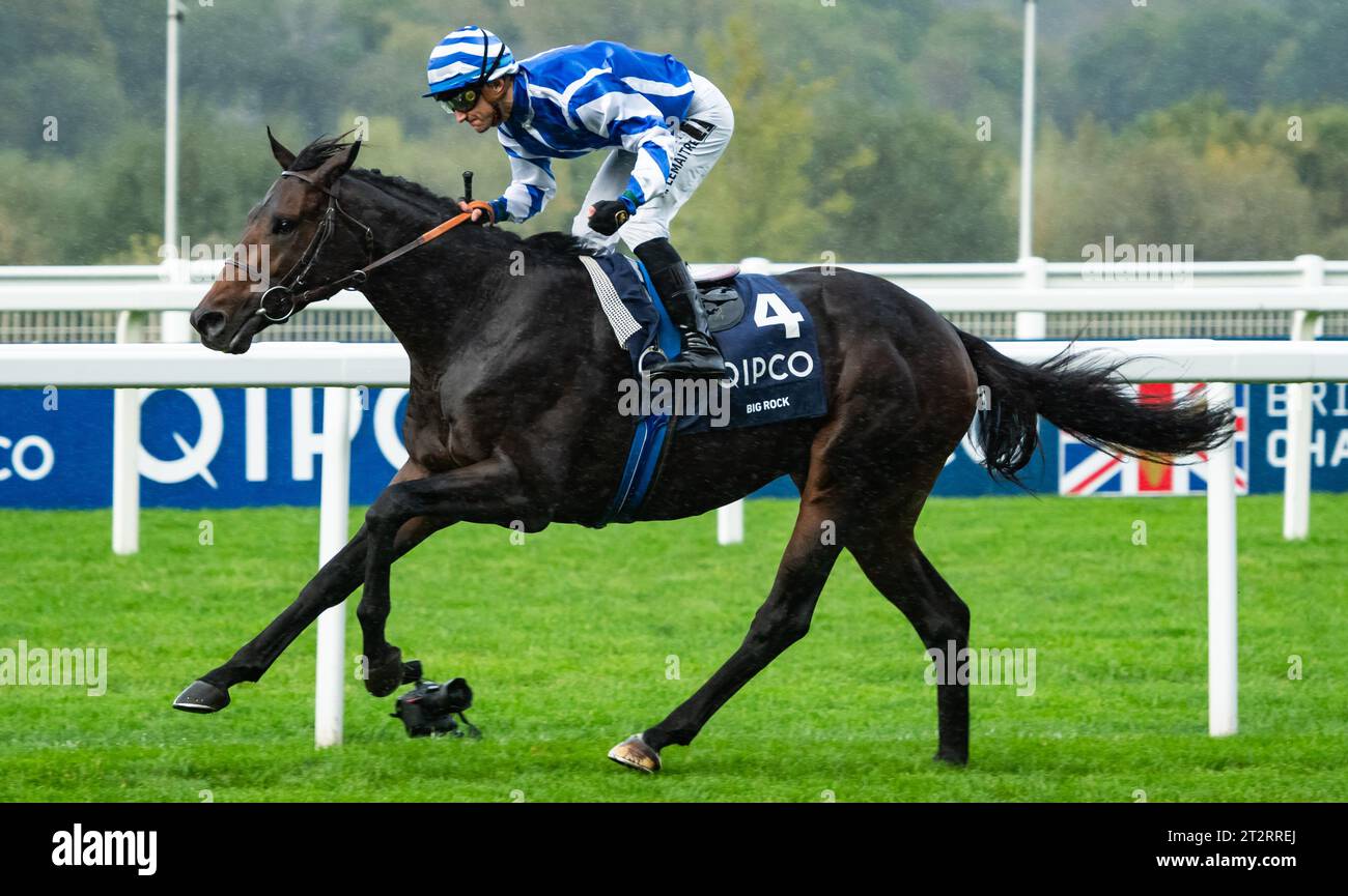Big rock ascot hi-res stock photography and images - Alamy