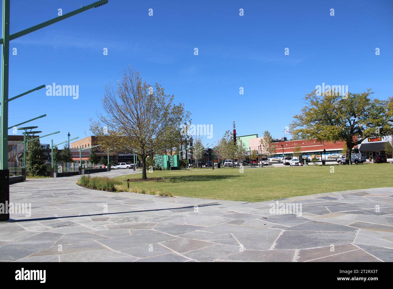 Garlands Re-Do Town Square plus a couple of Royal Visitors Stock Photo ...