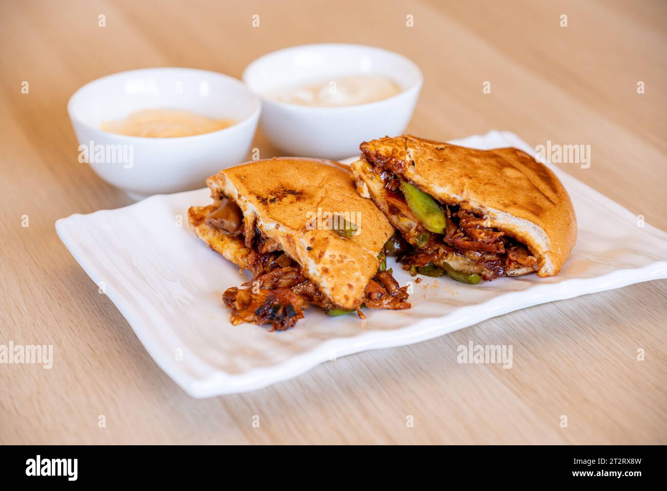 Chicken shawarma wrap hi-res stock photography and images - Alamy