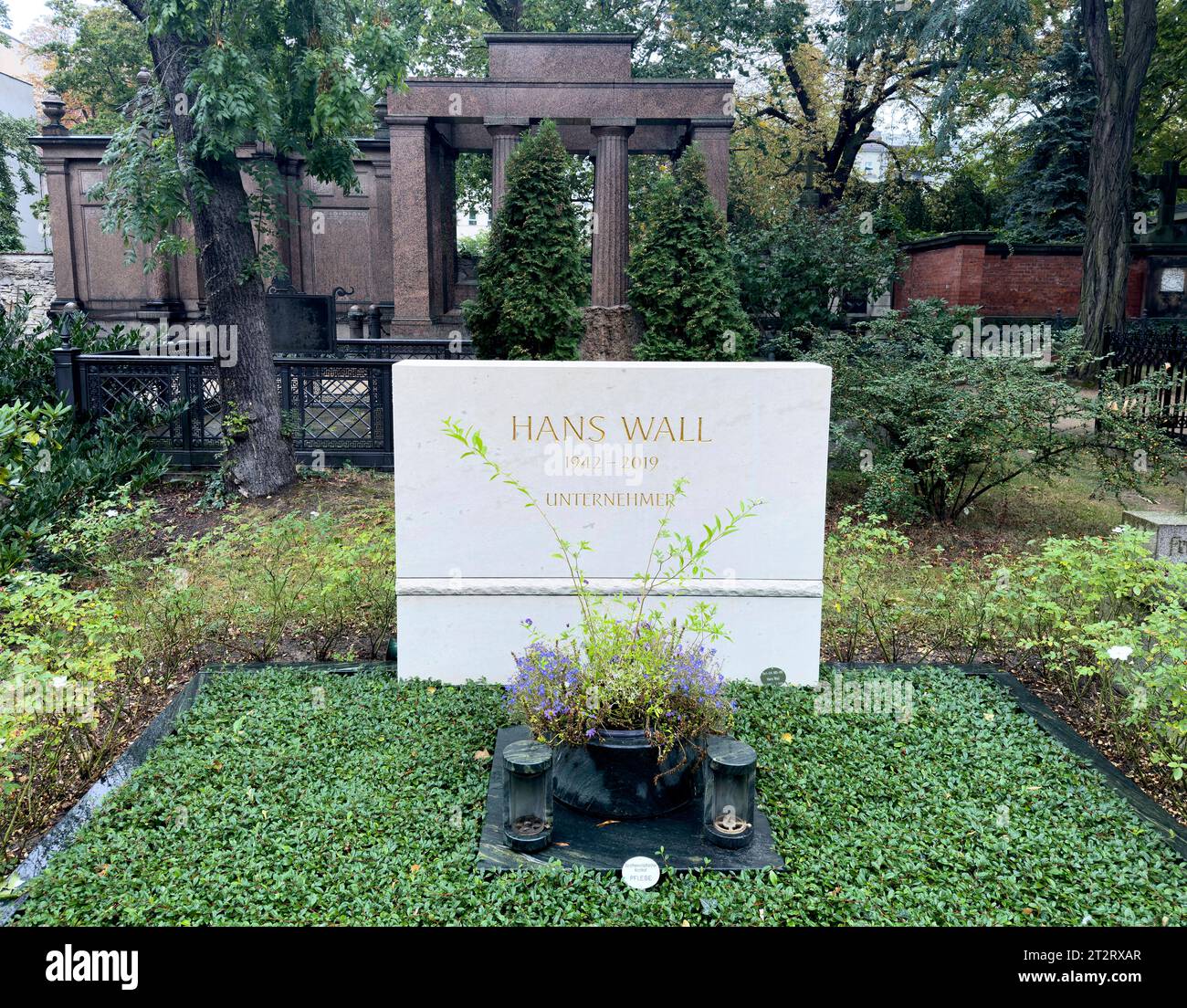 Hans Wall, Dorotheenstaedtischer Friedhof DEU, Deutschland, Germany ...
