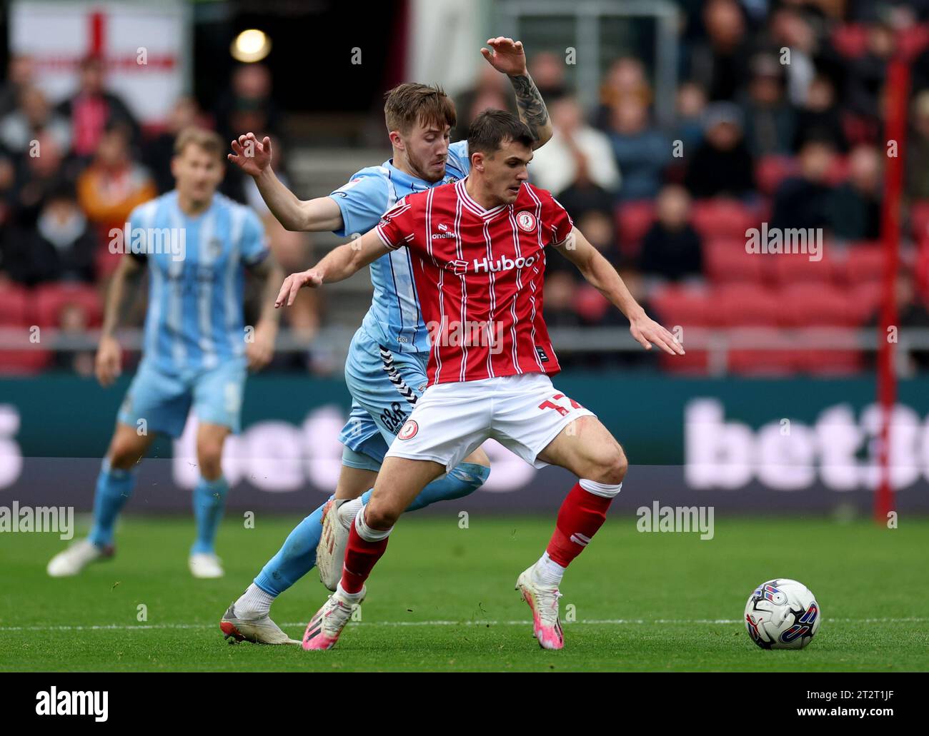 Coventry City's Josh Eccles (left) and Bristol City's Jason Knight ...