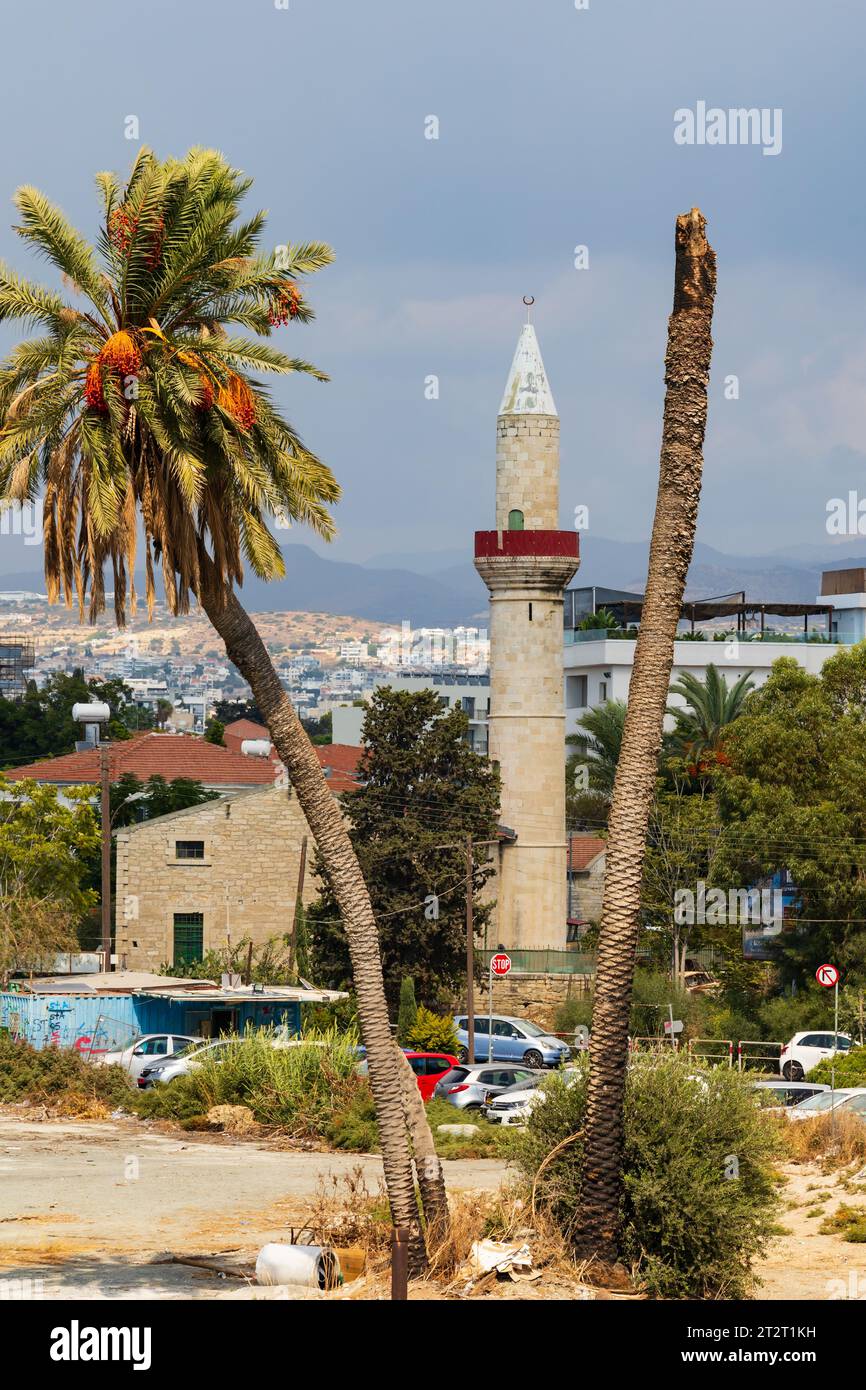 Old grand mosque hi-res stock photography and images - Alamy