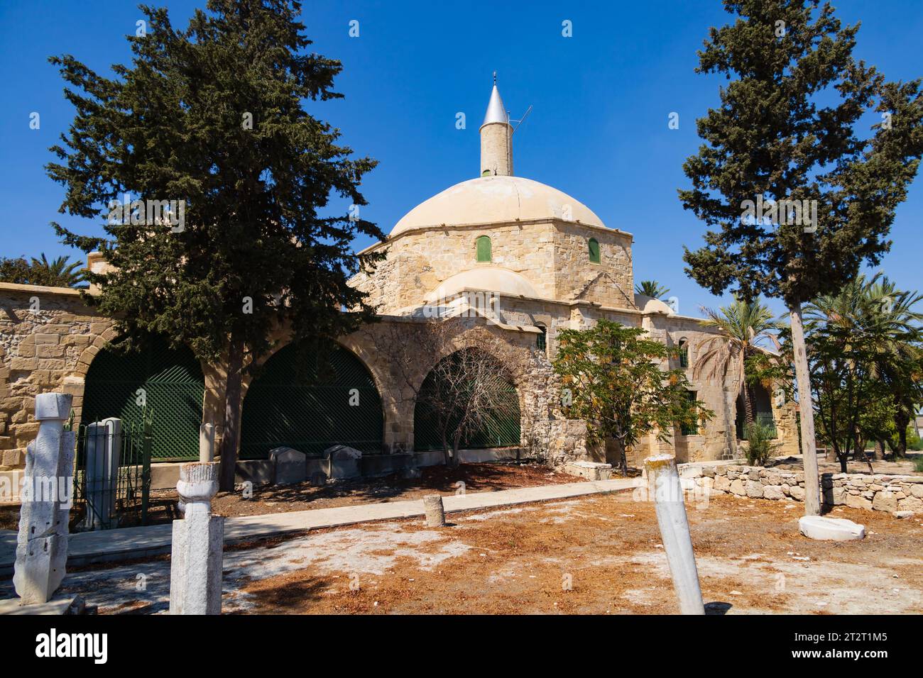 Hala Sultan Tekke mosque, Larnaca, Cyprus Stock Photo - Alamy