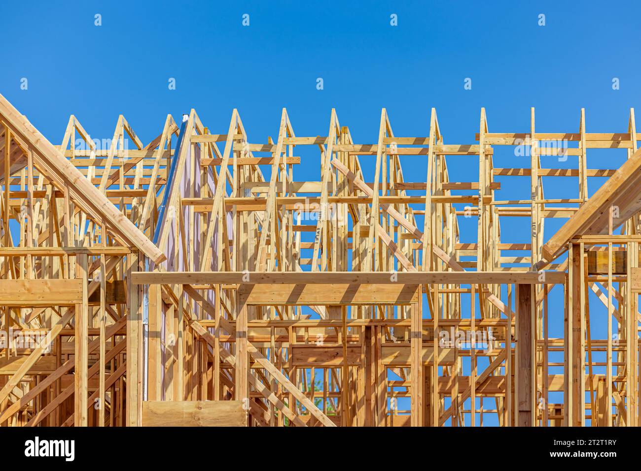 House framing hi-res stock photography and images - Alamy