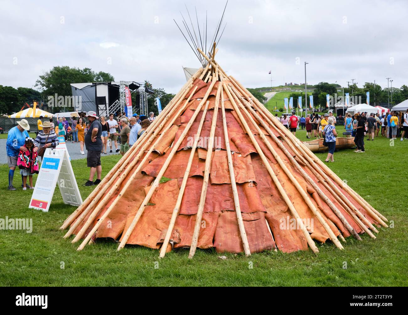 Indigenous canadian event hi-res stock photography and images - Alamy