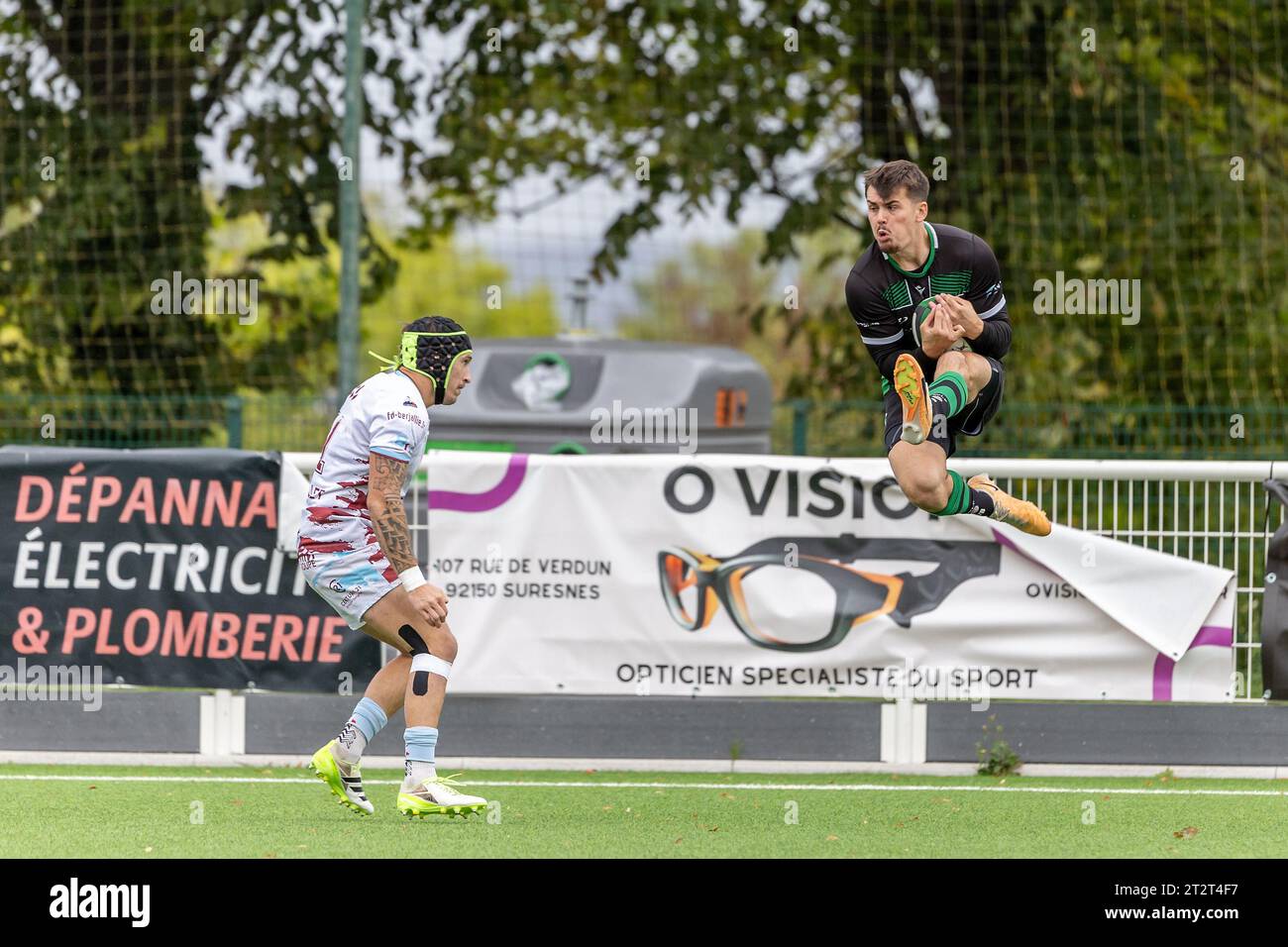 (C) Denis TRASFI / MAXPPP - au Stade Jean Moulin de Suresnes le 21-10 ...
